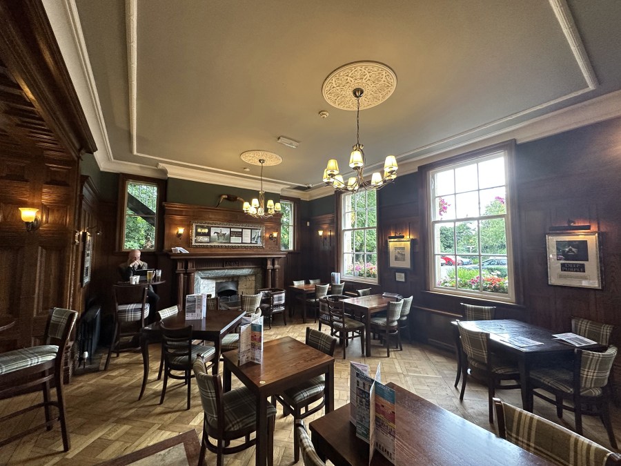 We Visited Every Wetherspoon Pub in Leicestershire – Wetho Wanderers